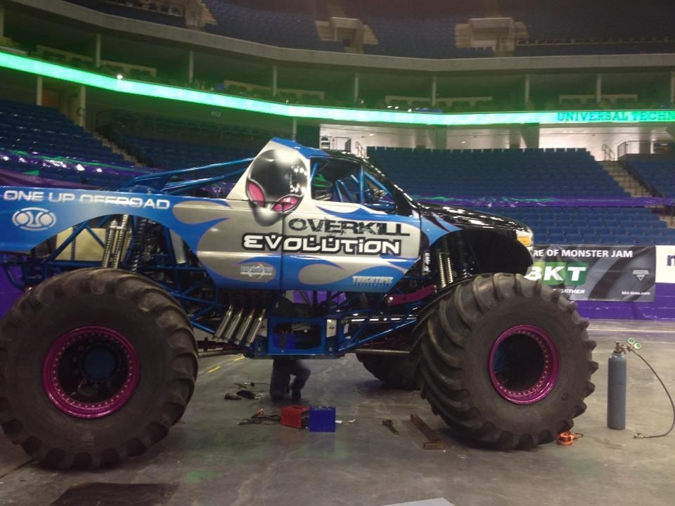 Overkill Evolution - Truck Toyz, One Up Offroad, Roush Yates, & Ford ...